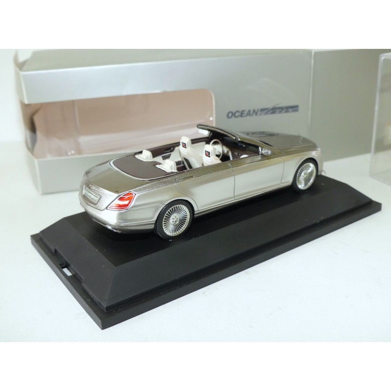 MERCEDES OCEAN DRIVE CONCEPT CAR SPARK 1:43 de reference B6 696 1993