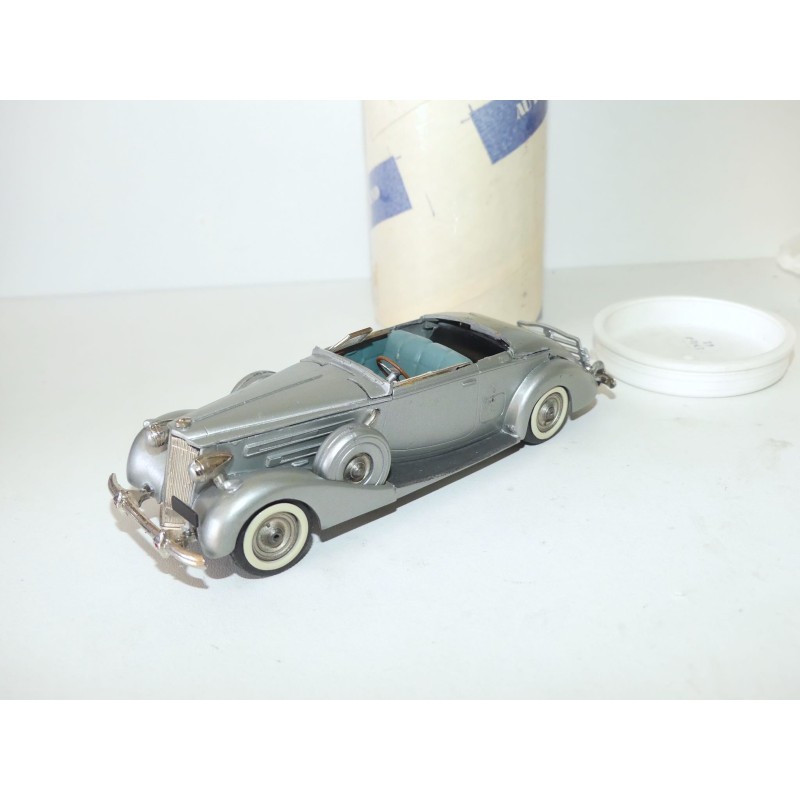PACKARD TWELVE KIT Monté AUTO REPLICAS 1:43 imperfection of reference