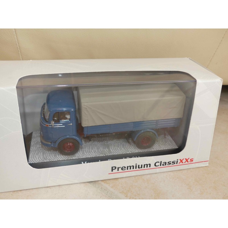 CAMION MERCEDES LP 911 Bleu PREMIUM CLASSIXXS 1:43 de reference 12150