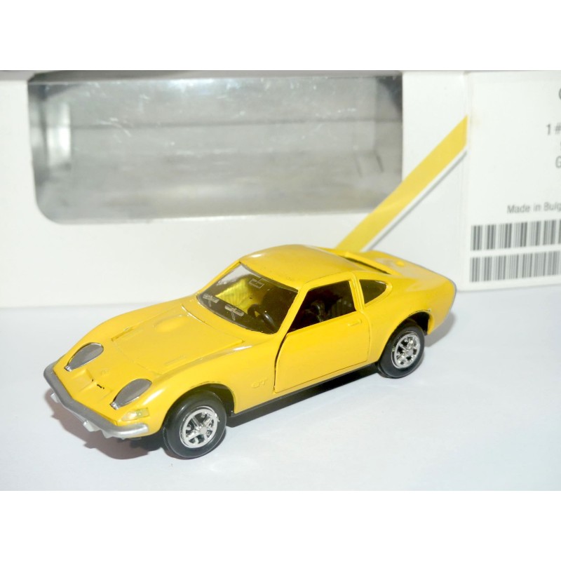 OPEL GT Jaune GAMA 1:43 de reference 90166547