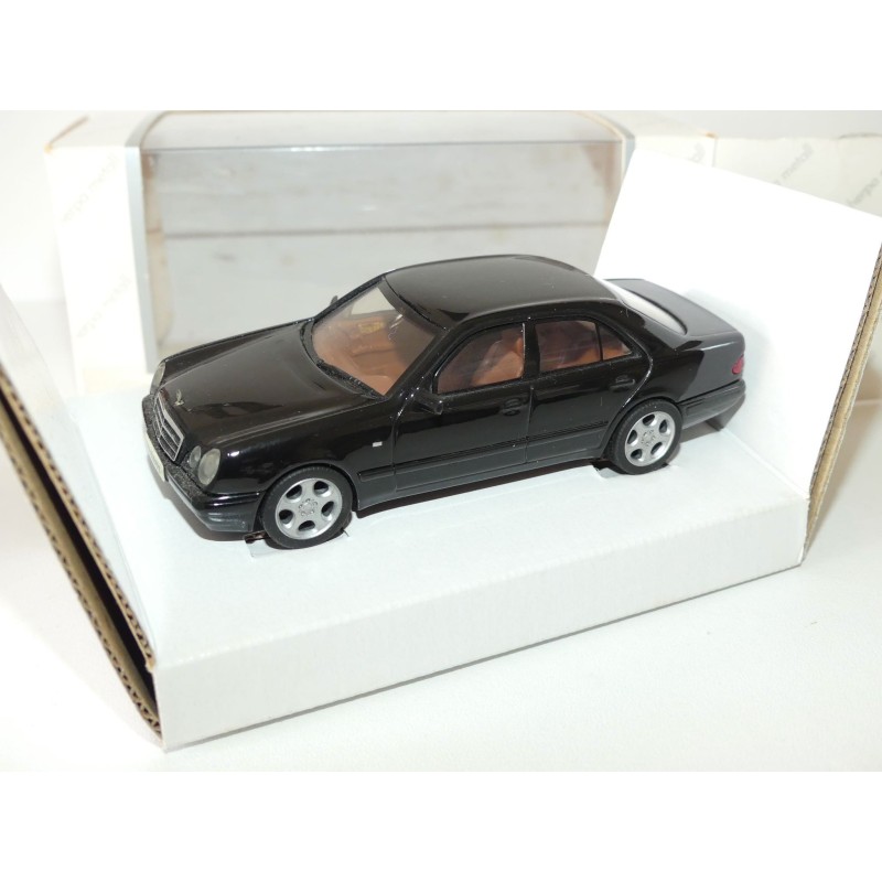 MERCEDES CLASSE E 320 BRABUS Type 210 Noir HERPA 1:43 de reference ...